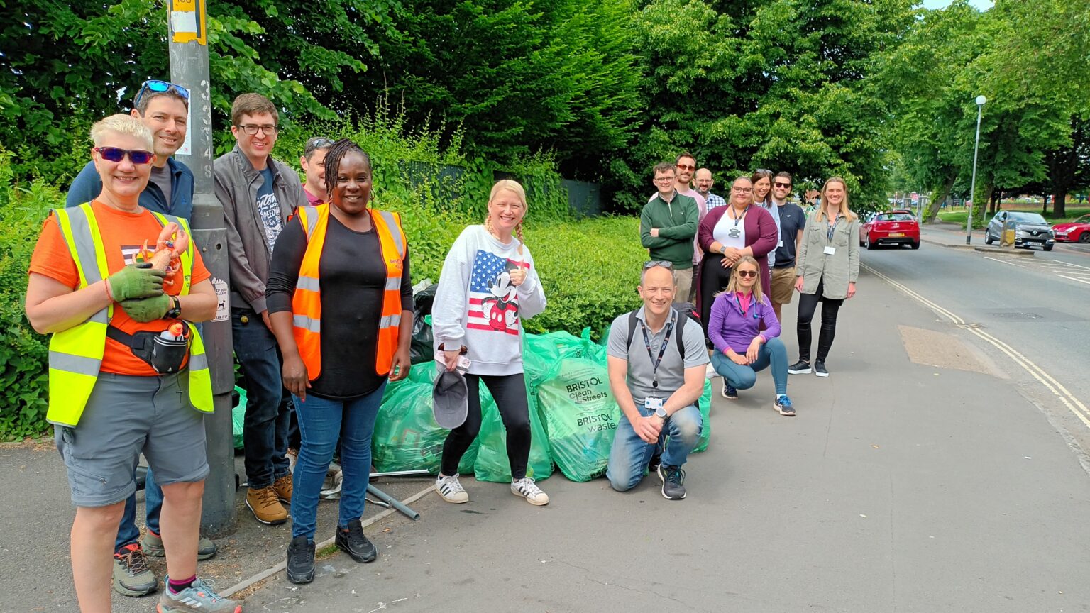 Bristol businesses collect 336 bags of litter - Bristol Waste Company